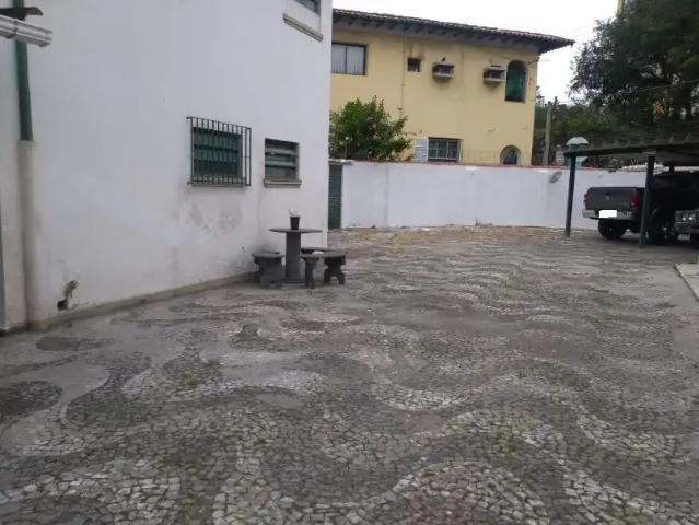 Casa / Sobrado para Venda em Santos/SP Gonzaga 15 Quartos