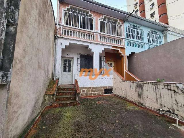 Casa / Sobrado para Venda em Santos/SP Gonzaga 2 Quartos