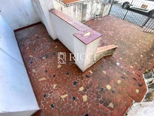 Casa / Sobrado para Venda em Santos/SP Gonzaga 2 Quartos