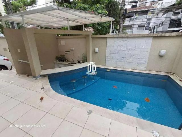 Casa / Sobrado para Venda em Santos/SP Gonzaga 3 Quartos