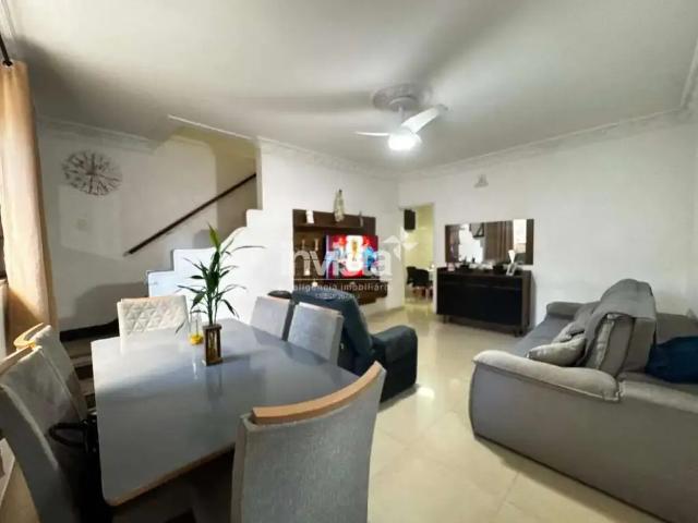 Casa / Sobrado para Venda em Santos/SP Gonzaga 3 Quartos