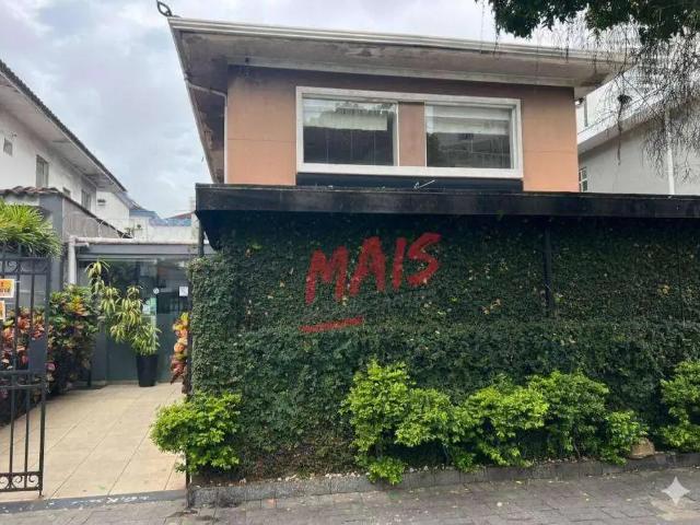 Casa / Sobrado para Venda em Santos/SP Gonzaga 3 Quartos