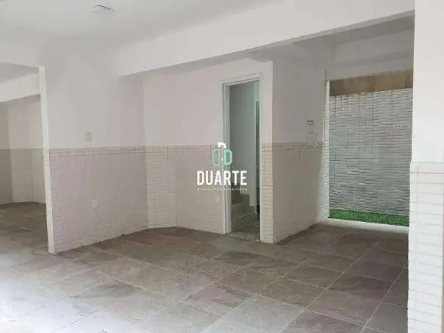 Casa / Sobrado para Venda em Santos/SP Gonzaga 3 Quartos
