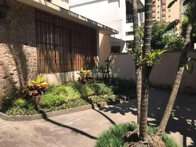 Casa / Sobrado para Venda em Santos/SP Gonzaga 3 Quartos