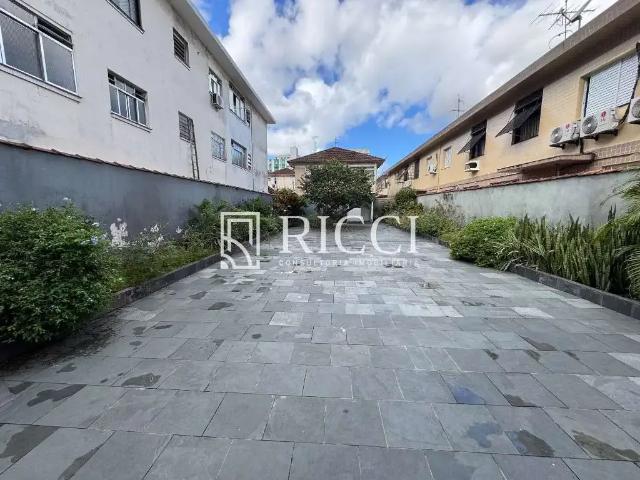 Casa / Sobrado para Venda em Santos/SP Gonzaga 4 Quartos