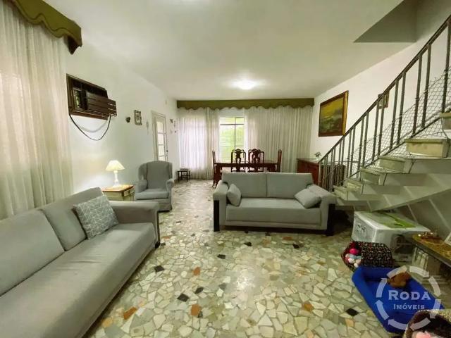 Casa / Sobrado para Venda em Santos/SP José Menino 3 Quartos
