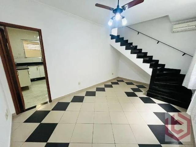 Casa / Sobrado para Venda em Santos/SP Macuco 3 Quartos