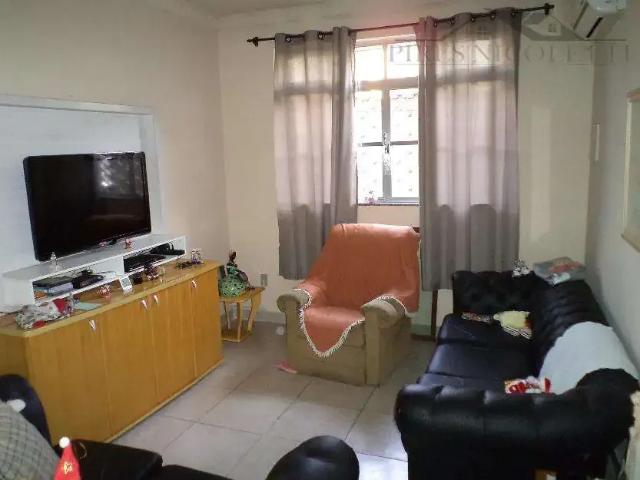 Casa / Sobrado para Venda em Santos/SP Macuco 3 Quartos