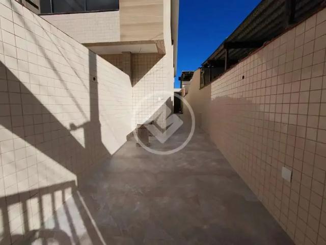 Casa / Sobrado para Venda em Santos/SP Marapé 2 Quartos