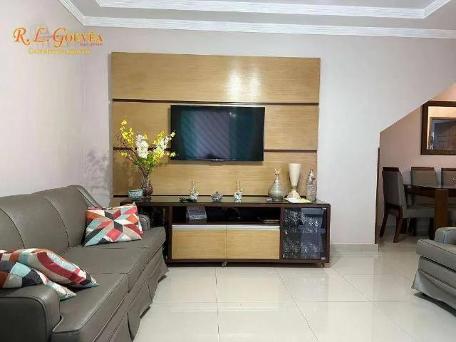 Casa / Sobrado para Venda em Santos/SP Marapé
