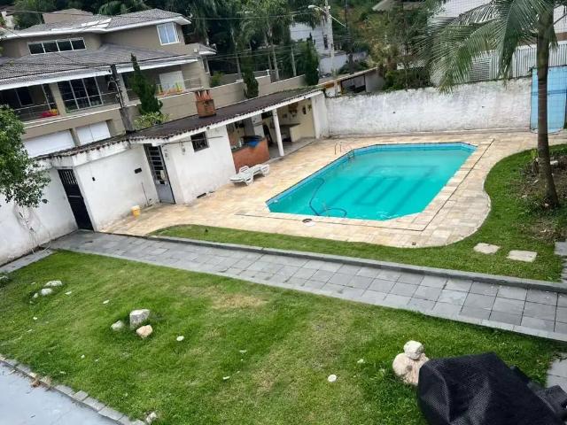 Casa / Sobrado para Venda em Santos/SP Morro Nova Cintra 4 Quartos