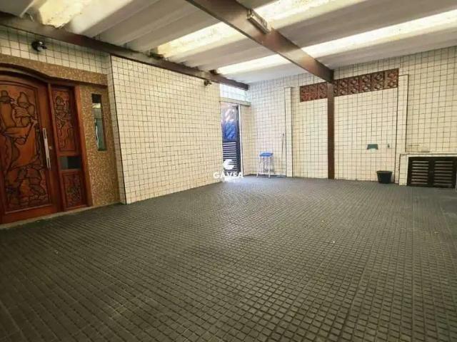 Casa / Sobrado para Venda em Santos/SP Piratininga 3 Quartos