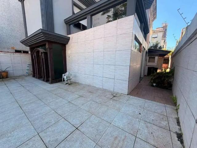 Casa / Sobrado para Venda em Santos/SP Ponta da Praia 4 Quartos