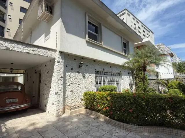 Casa / Sobrado para Venda em Santos/SP Ponta da Praia 5 Quartos