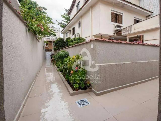Casa / Sobrado para Venda em Santos/SP Ponta da Praia 2 Quartos