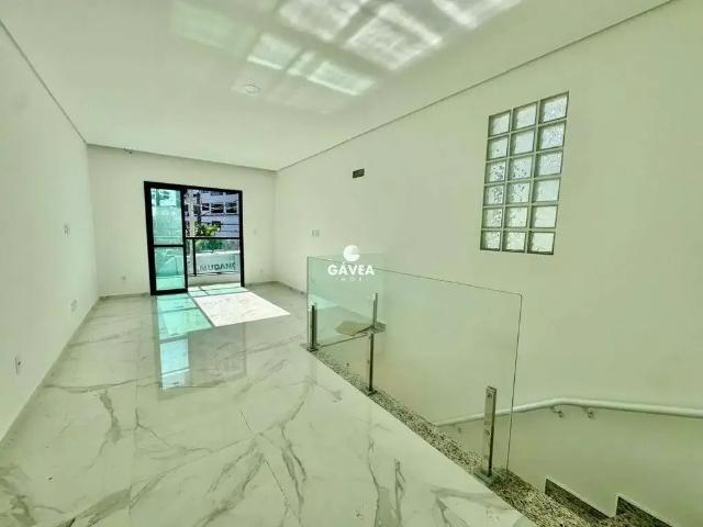 Casa / Sobrado para Venda em Santos/SP Ponta da Praia 3 Quartos