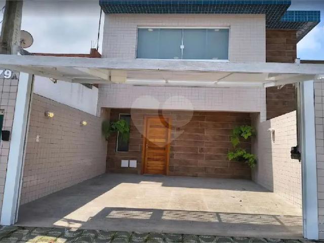 Casa / Sobrado para Venda em Santos/SP Ponta da Praia 3 Quartos