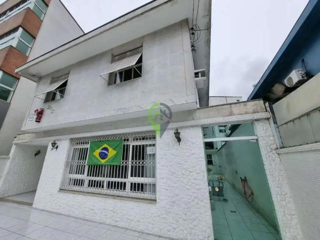 Casa / Sobrado para Venda em Santos/SP Ponta da Praia 3 Quartos