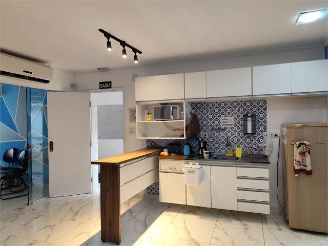 Casa / Sobrado para Venda em Santos/SP Ponta da Praia 3 Quartos