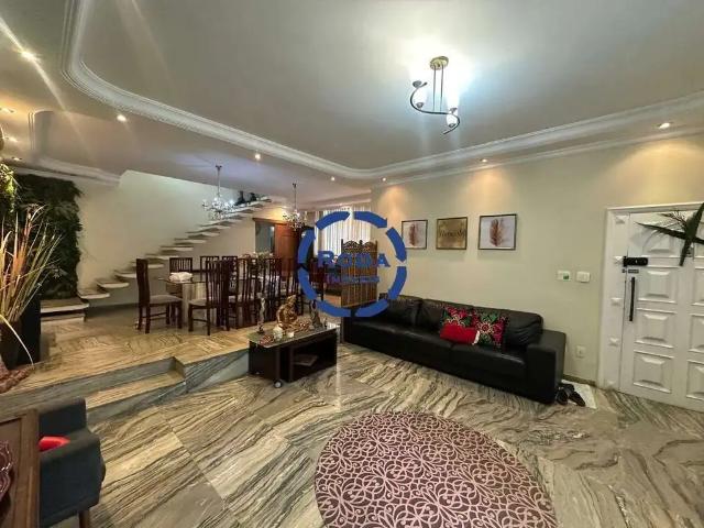 Casa / Sobrado para Venda em Santos/SP Ponta da Praia 3 Quartos