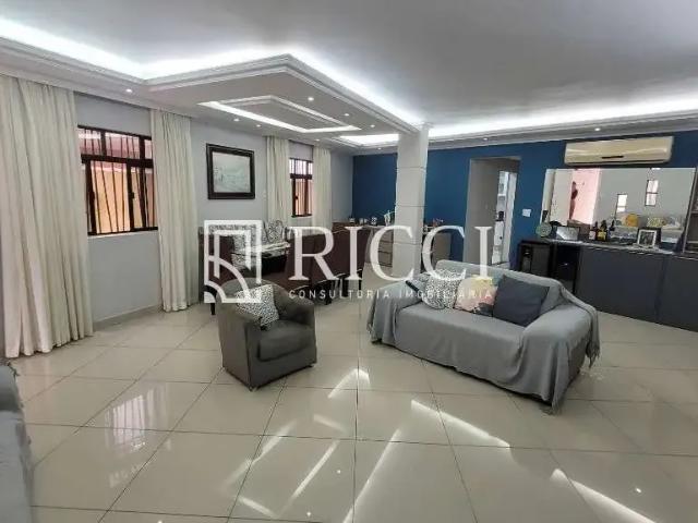 Casa / Sobrado para Venda em Santos/SP Ponta da Praia 3 Quartos