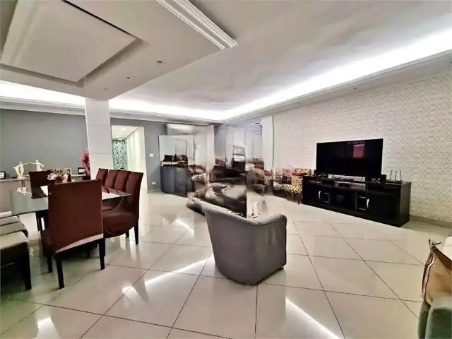 Casa / Sobrado para Venda em Santos/SP Ponta da Praia 3 Quartos