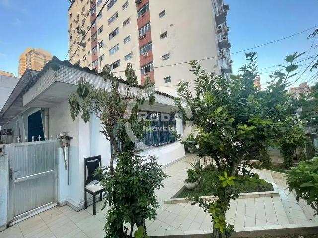 Casa / Sobrado para Venda em Santos/SP Ponta da Praia 3 Quartos