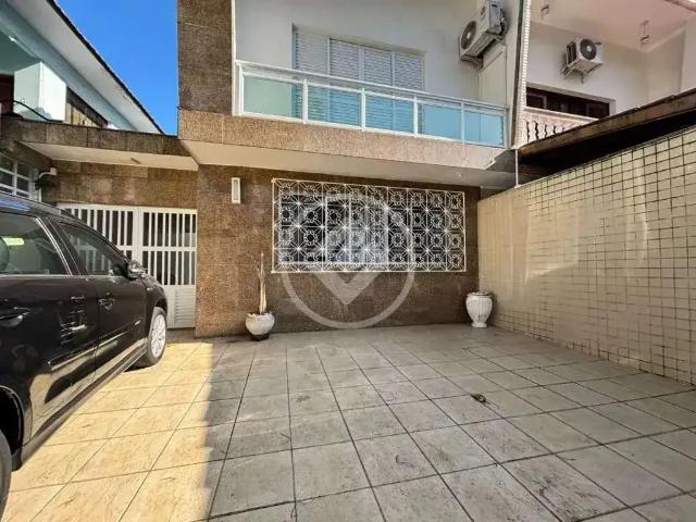 Casa / Sobrado para Venda em Santos/SP Ponta da Praia 3 Quartos