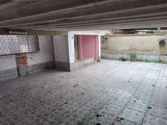 Casa / Sobrado para Venda em Santos/SP São Manoel 2 Quartos