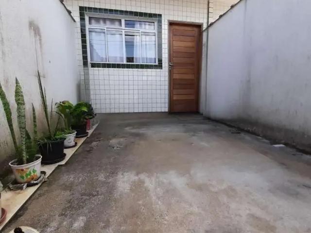 Casa / Sobrado para Venda em Santos/SP Santa Maria 2 Quartos