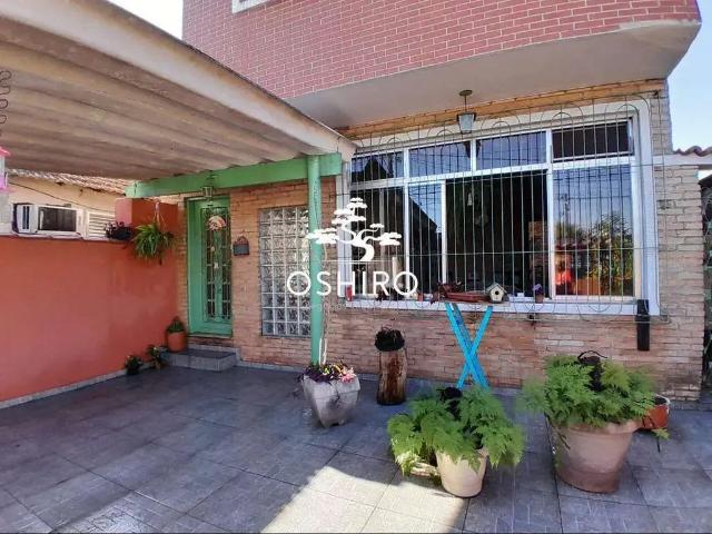Casa / Sobrado para Venda em Santos/SP Santa Maria 3 Quartos