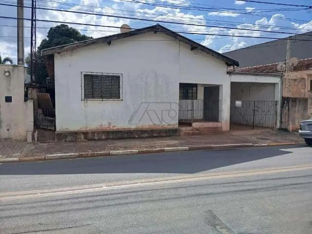 Casa / Sobrado para Venda em Saltinho/SP Centro 3 Quartos