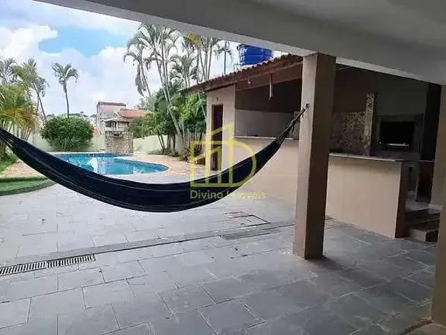 Casa / Sobrado para Venda em Salto de Pirapora/SP Centro 3 Quartos