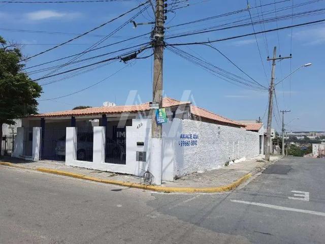 Casa / Sobrado para Venda em Salto de Pirapora/SP Centro 3 Quartos