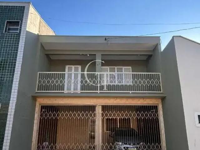 Casa / Sobrado para Venda em Salto/SP Centro 4 Quartos