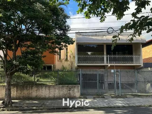 Casa / Sobrado para Venda em Salto/SP Centro 5 Quartos