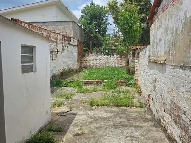Casa / Sobrado para Venda em Salto/SP Centro 2 Quartos