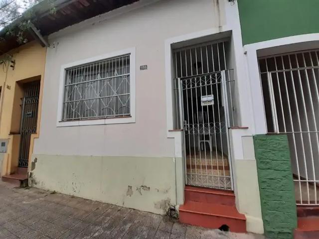 Casa / Sobrado para Venda em Salto/SP Centro 2 Quartos