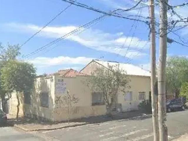 Casa / Sobrado para Venda em Salto/SP Centro 2 Quartos