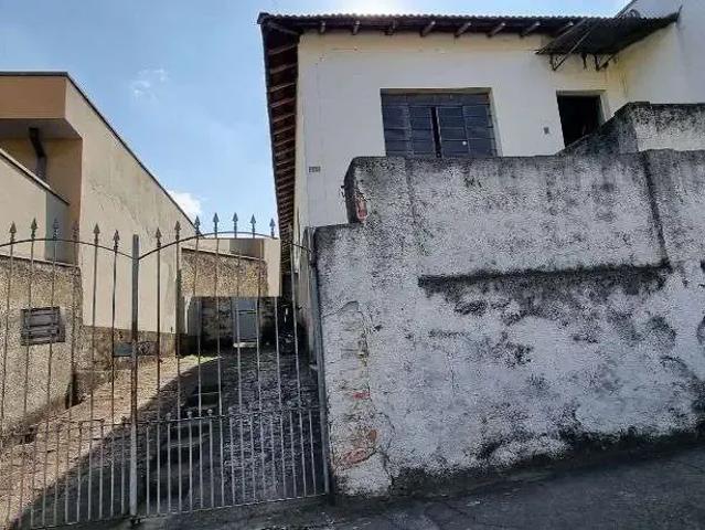 Casa / Sobrado para Venda em Salto/SP Centro 3 Quartos