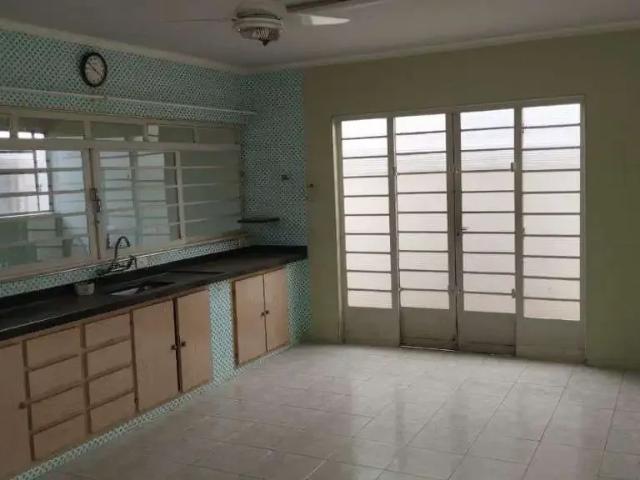 Casa / Sobrado para Venda em Salto/SP Centro 3 Quartos