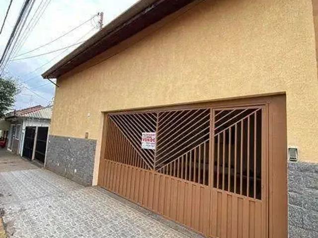 Casa / Sobrado para Venda em Salto/SP Centro 3 Quartos