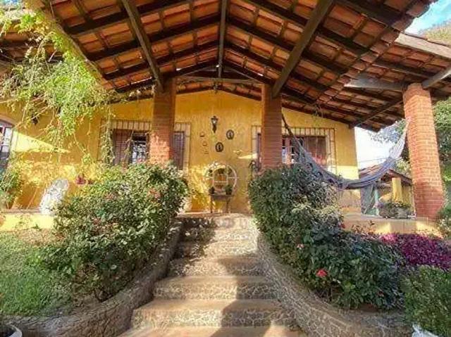 Casa / Sobrado para Venda em Salto/SP Condomínio Fechado Piccolo Paese 3 Quartos