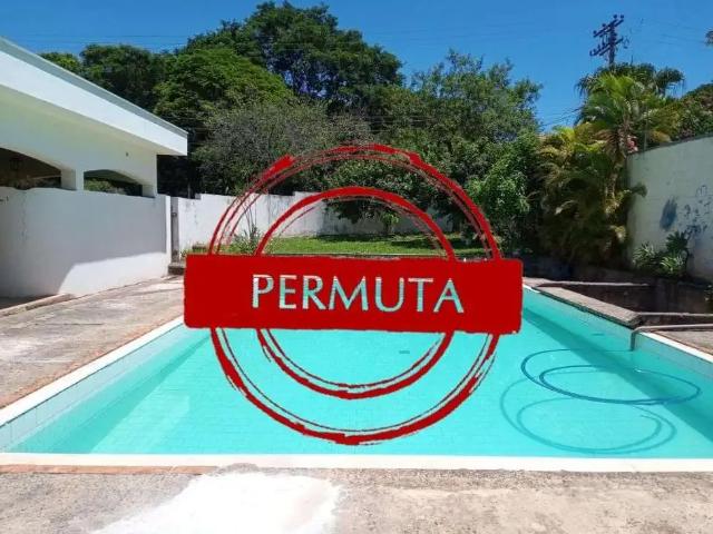 Casa / Sobrado para Venda em Salto/SP Condomínio Fechado Piccolo Paese 5 Quartos