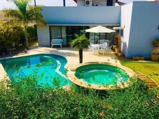 Casa / Sobrado para Venda em Salto/SP Condomínio Palmeiras Imperiais 3 Quartos