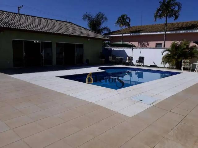 Casa / Sobrado para Venda em Salto/SP Condomínio Palmeiras Imperiais 3 Quartos