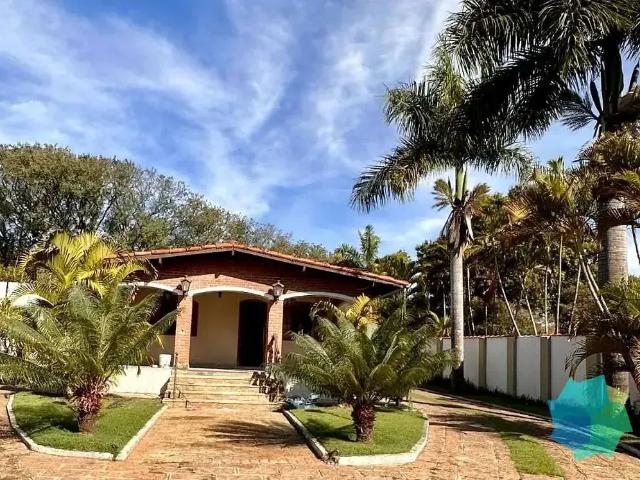 Casa / Sobrado para Venda em Salto/SP Condomínio Zuleika Jabour 4 Quartos