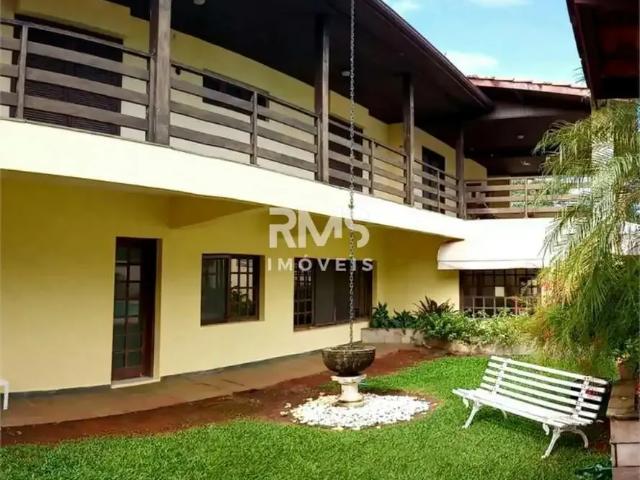 Casa / Sobrado para Venda em Salto/SP Condomínio Zuleika Jabour 5 Quartos