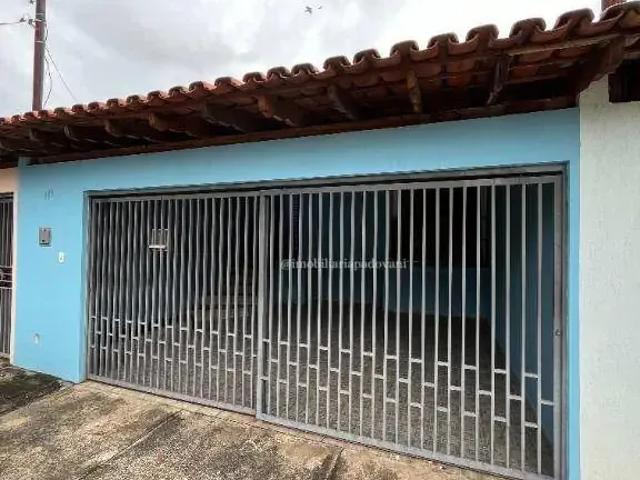 Casa / Sobrado para Venda em Salto/SP Estação 2 Quartos