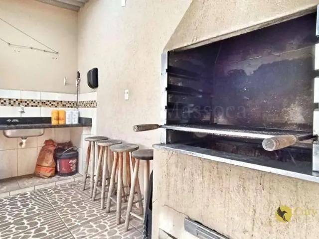 Casa / Sobrado para Venda em Salto/SP Estação 3 Quartos